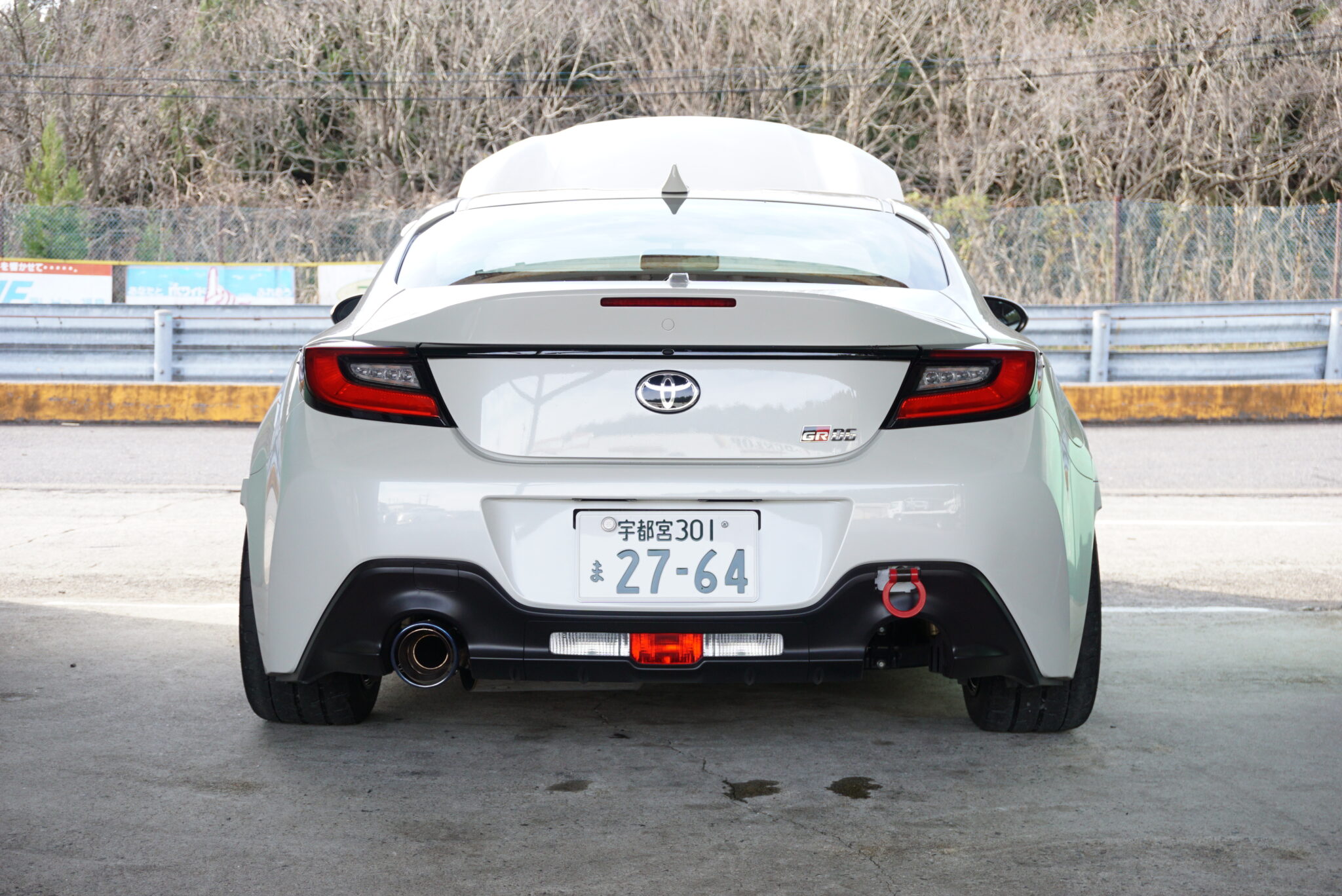 GR86を吸排気アップデート！アペックス チューニングパーツ満載で走ったエビス東で3秒台 | サカモトエンジニアリング