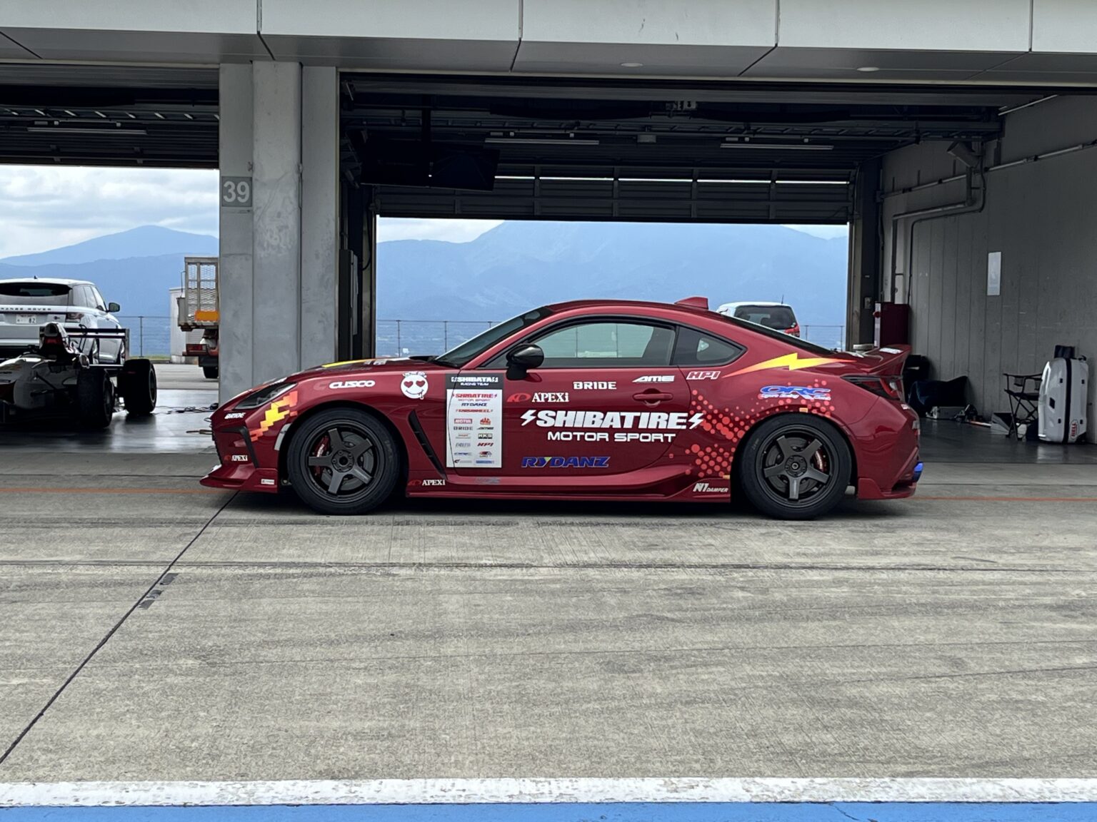 シバタイヤ280Rの実力は？富士スピードウェイにてシバGR86でチェック | サカモトエンジニアリング